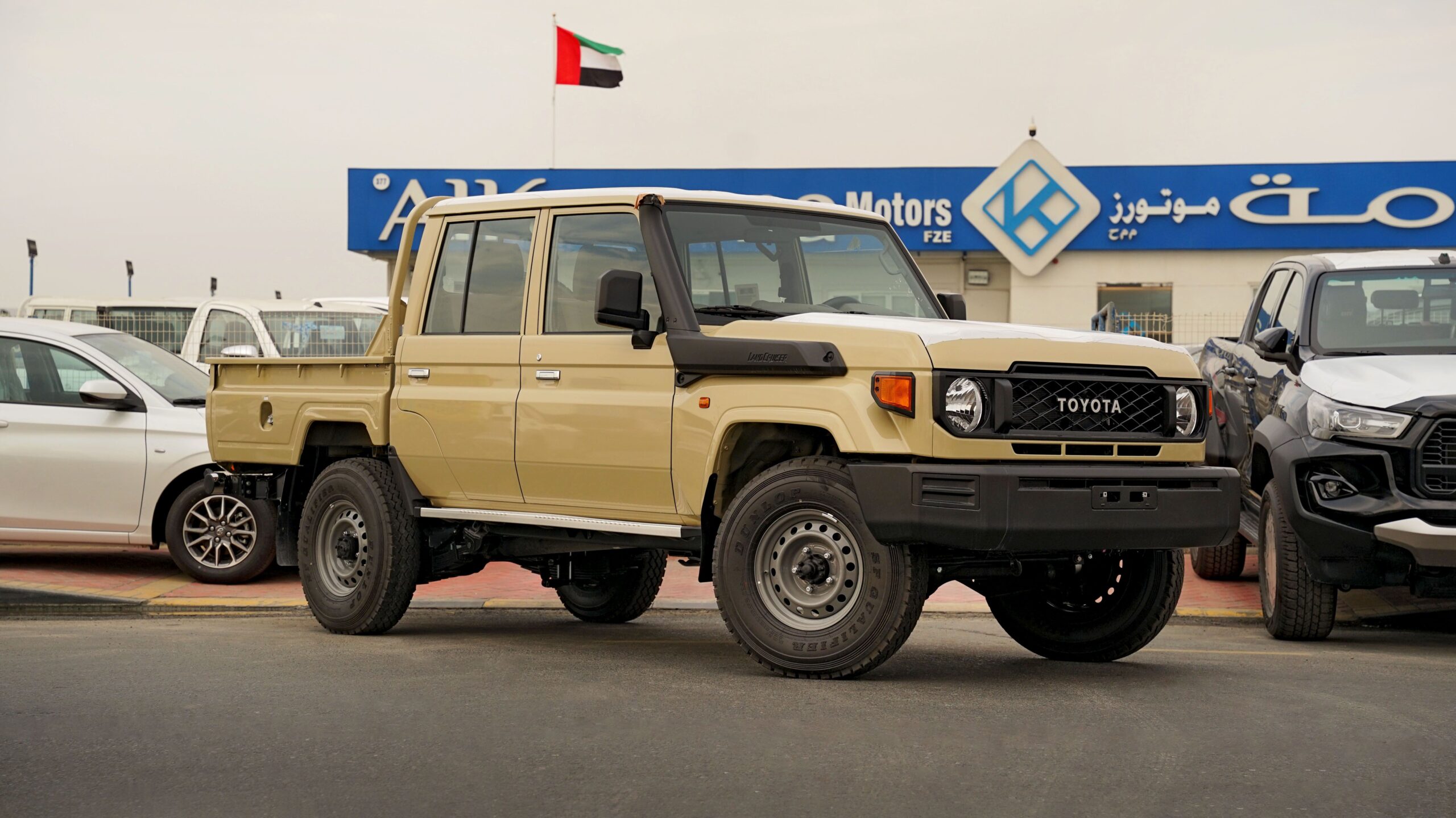 Buy Toyota LC 79 4.0L Petrol Pickup Dubai | Export Worldwide